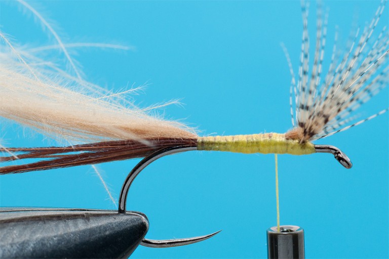 CDC Dry Fly – easy to tie