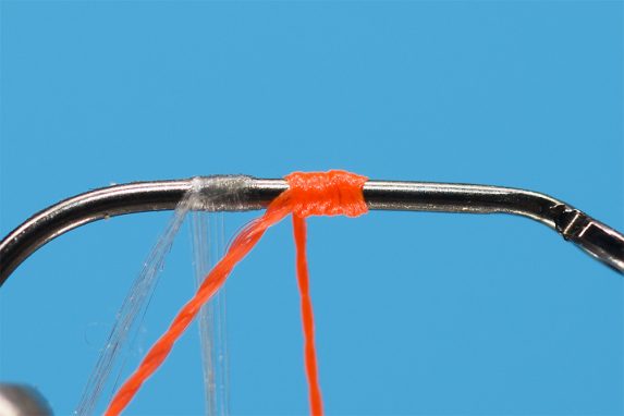 Tying tips - choosing the proper tying thread for river flies - Fly Tying