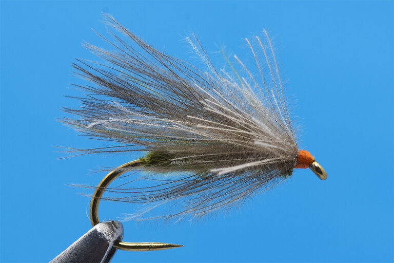 Step by Step - Tying a 3 feathers Sedge - Fly Tying