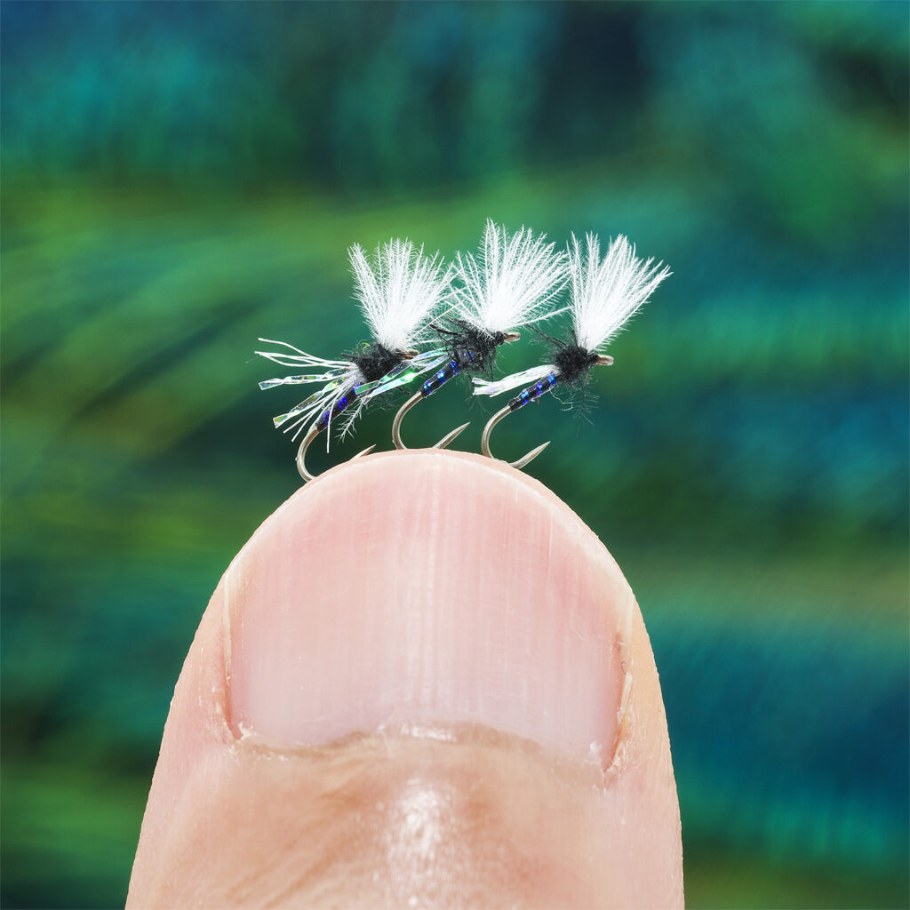 Video -Tying a Size 24 Black Midge Dry Fly - Fly Tying